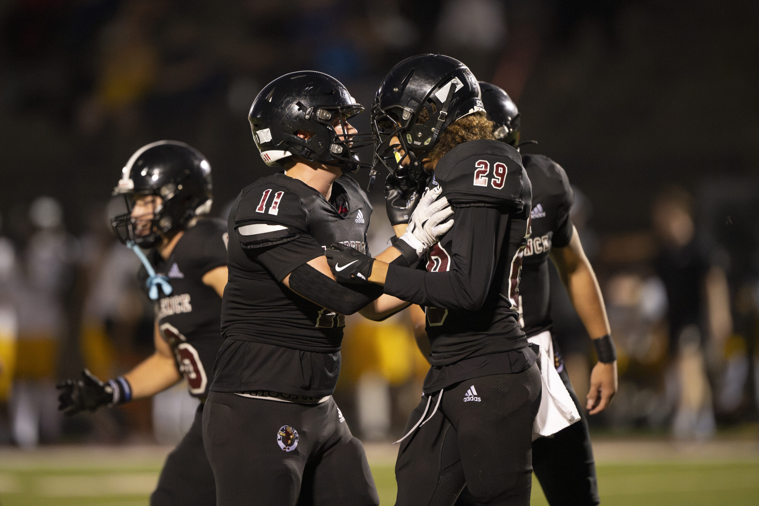 Preview: LHS football to face 4-1 Olathe East on the road with playoff ...